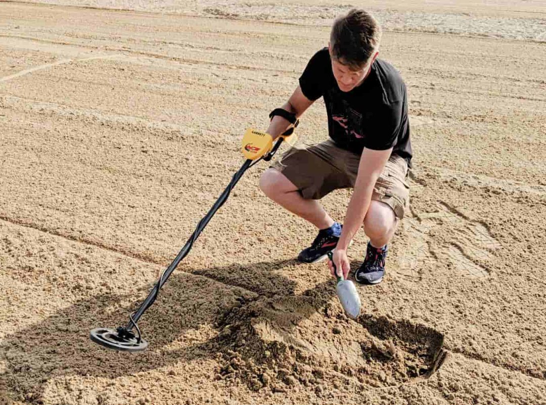 What Metals Cannot Be Detected by a Metal Detector? (Find Out Here ...