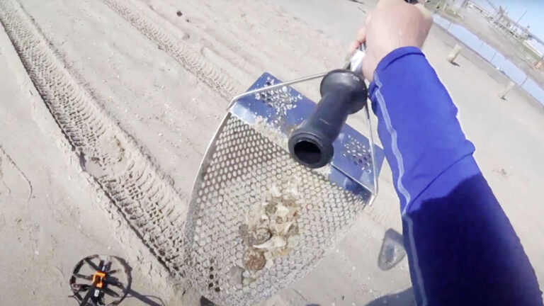 The Best Sand Scoops for Metal Detecting (Beach Sand Sifting) - Metal ...