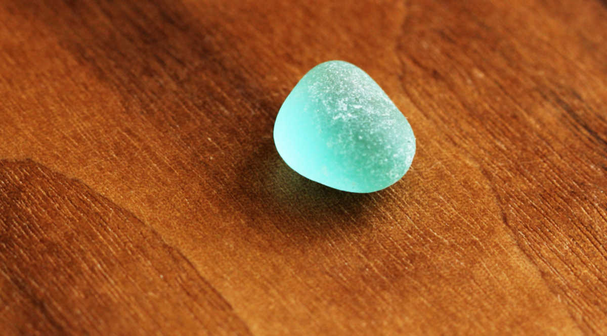 7 Best Beaches to Find Sea Glass in California - Metal Detecting Tips