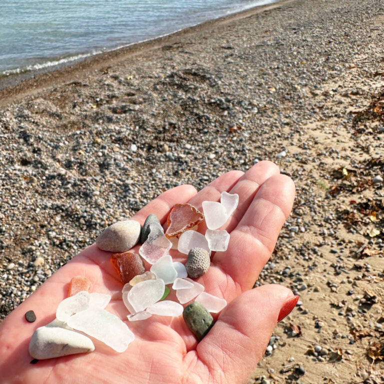 7 Best Beaches to Find Sea Glass in Massachusetts - Metal Detecting Tips
