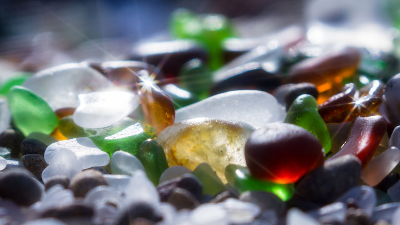 7 Best Beaches to Find Sea Glass in New Jersey - Metal Detecting Tips